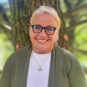 Barb Kennedy headshot 2 - The Sparrow Fund